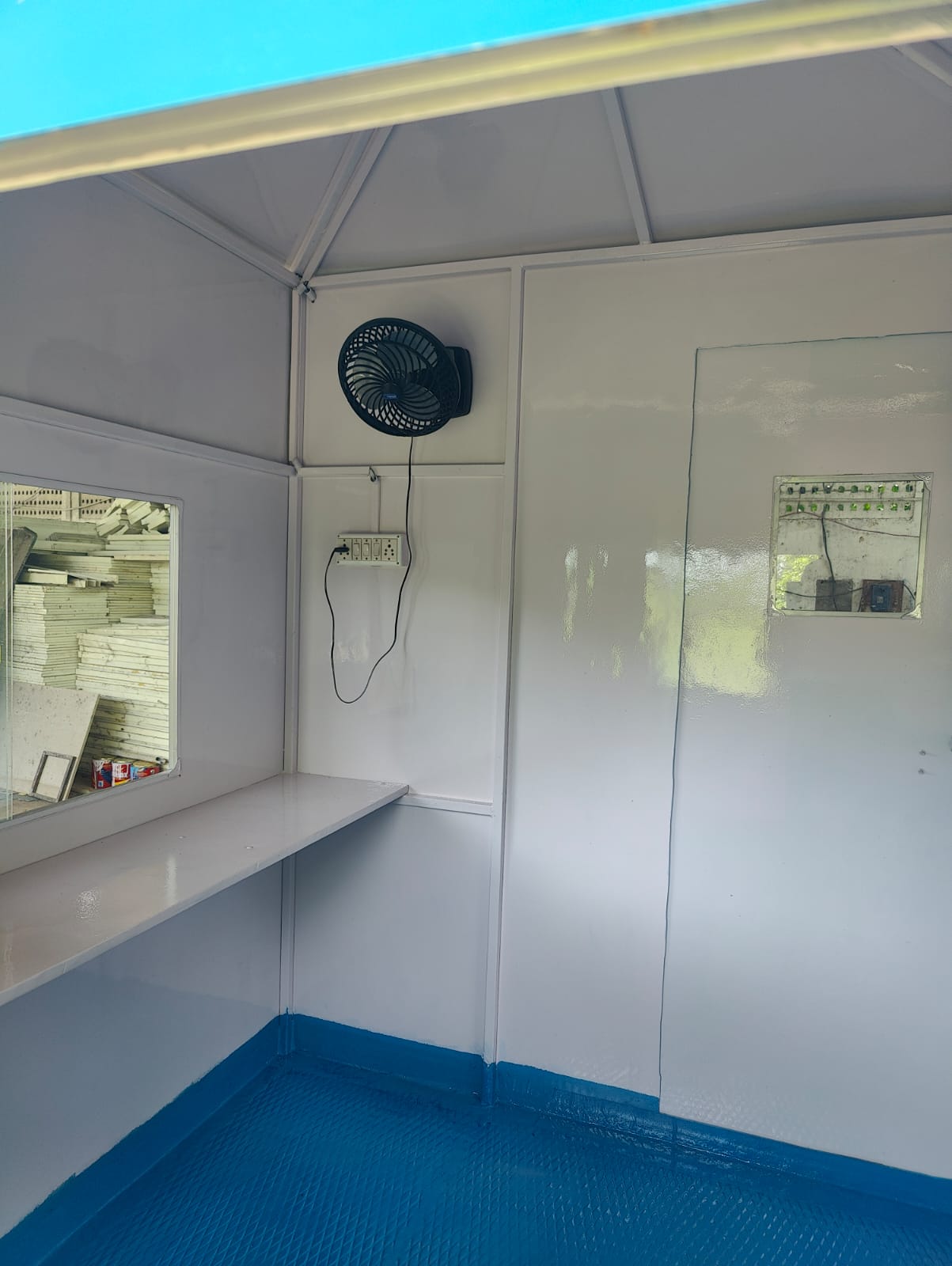 Durable Security Cabins | Reliable & Secure Guard Stations - Symber Bio ...